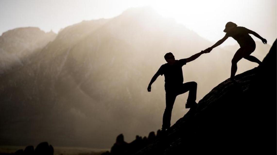 Timely Help Is More Important in One's Life