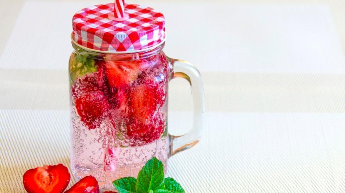 5 Benefits of Drinking Water on an Empty Stomach